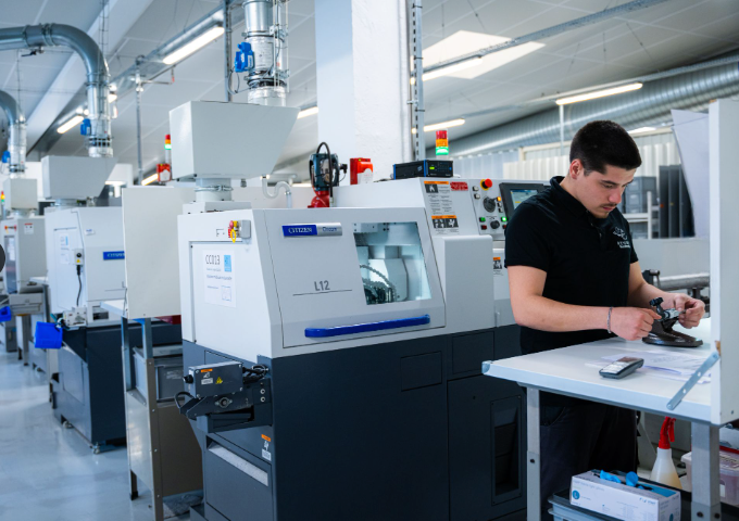 Lopitz reprend Rescoll Manufacturing